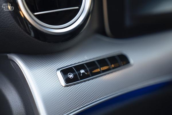 Balts Mercedes-Benz E 220 2017 Viļņa, ar dzinēja tilpumu 2.00 L un nobraukumu 196 tūkst. km par 20700 €, foto 9 vietnē AUTOMOTO.COM.LV