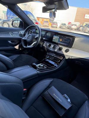 Balts Mercedes-Benz E 220 2018 Viļņa, ar dzinēja tilpumu 1.95 L un nobraukumu 342 tūkst. km par 17800 €, foto 15 vietnē AUTOMOTO.COM.LV