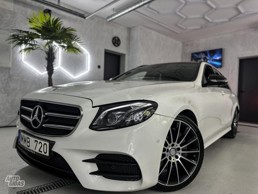 Белый Мерседес E 220 2018 в Каунас, объемом двигателя 2.20 л и пробегом 328 тыс. км за 14200 €, фото 7 на AUTOMOTO.COM.LV