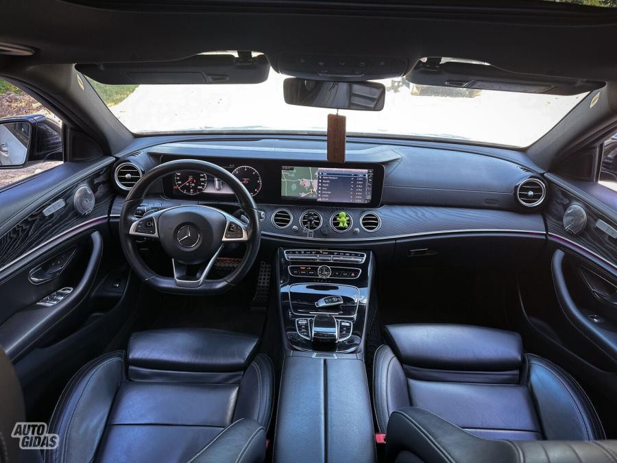 Белый Мерседес E 220 2018 в Каунас, объемом двигателя 2.20 л и пробегом 328 тыс. км за 14200 €, фото 26 на AUTOMOTO.COM.LV