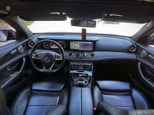 White Mercedes-Benz E 220 2018 in Kaunas, with an engine capacity of 2.00 L and mileage of 328 thousand km for 14200 €, photo 24 on AUTOMOTO.COM.LV