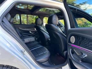 White Mercedes-Benz E 220 2018 in Kaunas, with an engine capacity of 2.00 L and mileage of 328 thousand km for 14200 €, photo 28 on AUTOMOTO.COM.LV