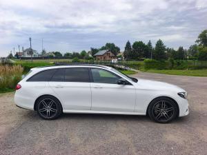 Balts Mercedes-Benz E 220 2018 Šakiai, ar dzinēja tilpumu 1.95 L un nobraukumu 447 tūkst. km par 15500 €, foto 10 vietnē AUTOMOTO.COM.LV