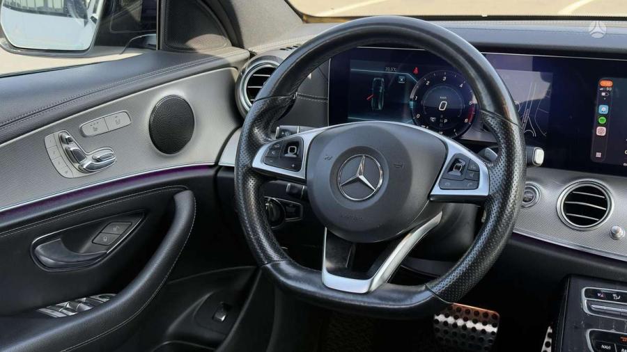 Белый Мерседес E 220 2018 в Вильнюс, объемом двигателя 1.95 л и пробегом 250 тыс. км за 19800 €, фото 8 на AUTOMOTO.COM.LV