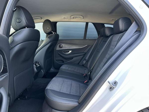 Белый Мерседес E 220 2019 в Каунас, объемом двигателя 1.95 л и пробегом 237 тыс. км за 17990 €, фото 11 на AUTOMOTO.COM.LV