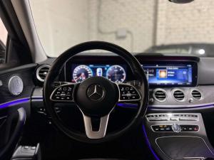 Balts Mercedes-Benz E 220 2019 Klaipėda, ar dzinēja tilpumu 1.95 L un nobraukumu 246 tūkst. km par 19999 €, foto 18 vietnē AUTOMOTO.COM.LV