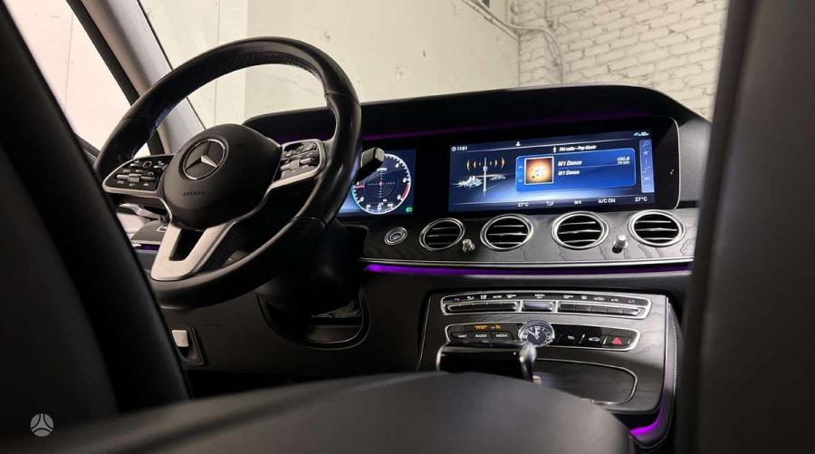 Balts Mercedes-Benz E 220 2019 Klaipėda, ar dzinēja tilpumu 1.95 L un nobraukumu 246 tūkst. km par 19999 €, foto 31 vietnē AUTOMOTO.COM.LV