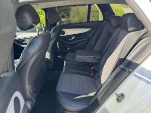Белый Мерседес E 220 2021 в Таураге, объемом двигателя 1.95 л и пробегом 330 тыс. км за 17500 €, фото 17 на AUTOMOTO.COM.LV