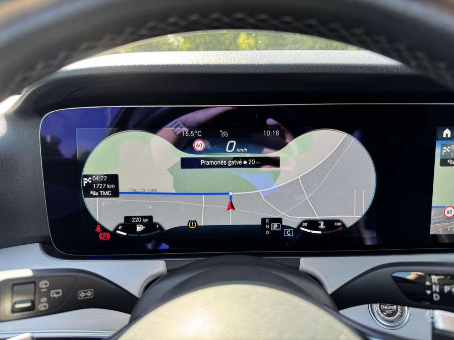 Белый Мерседес E 220 2021 в Таураге, объемом двигателя 1.95 л и пробегом 330 тыс. км за 17500 €, фото 22 на AUTOMOTO.COM.LV