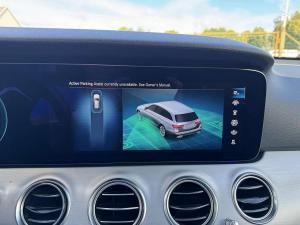 Белый Мерседес E 220 2021 в Таураге, объемом двигателя 1.95 л и пробегом 330 тыс. км за 17500 €, фото 27 на AUTOMOTO.COM.LV