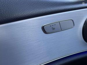 Белый Мерседес E 220 2021 в Таураге, объемом двигателя 1.95 л и пробегом 330 тыс. км за 17500 €, фото 33 на AUTOMOTO.COM.LV