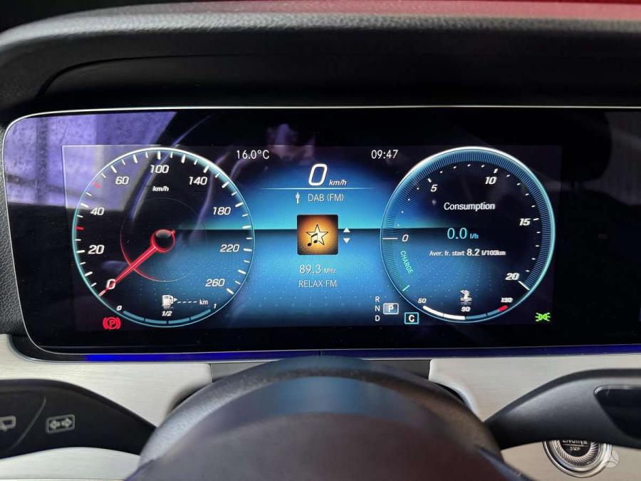 Белый Мерседес E 220 2021 в Таураге, объемом двигателя 1.95 л и пробегом 330 тыс. км за 17500 €, фото 38 на AUTOMOTO.COM.LV