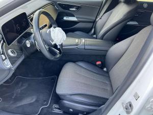 Белый Мерседес E 220 2023 в Каунас, объемом двигателя 1.99 л и пробегом 46 тыс. км за 22750 €, фото 26 на AUTOMOTO.COM.LV