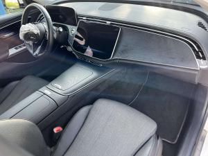 Белый Мерседес E 220 2023 в Каунас, объемом двигателя 1.99 л и пробегом 46 тыс. км за 22750 €, фото 27 на AUTOMOTO.COM.LV