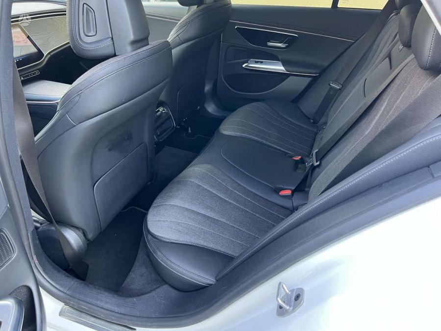 Белый Мерседес E 220 2023 в Каунас, объемом двигателя 1.99 л и пробегом 46 тыс. км за 22750 €, фото 30 на AUTOMOTO.COM.LV