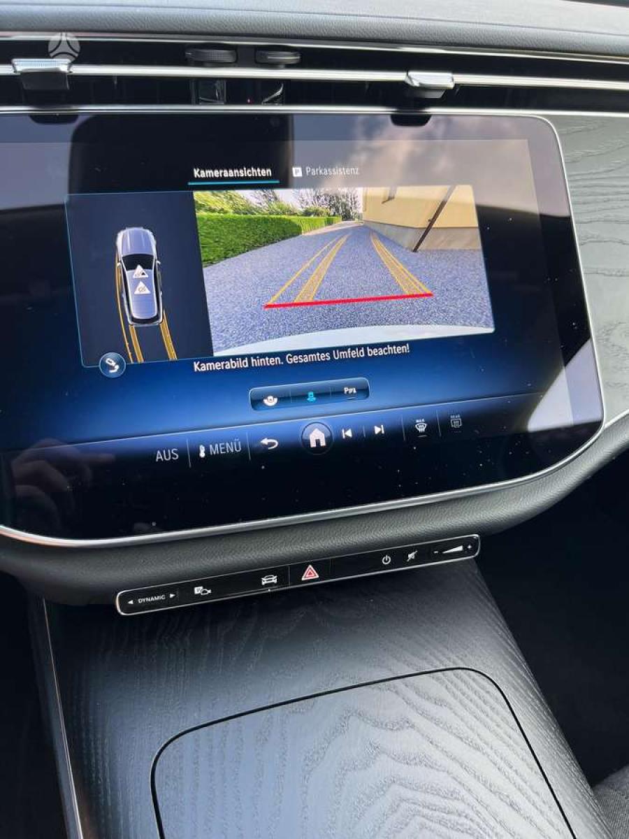 Белый Мерседес E 220 2023 в Каунас, объемом двигателя 1.99 л и пробегом 46 тыс. км за 22750 €, фото 46 на AUTOMOTO.COM.LV