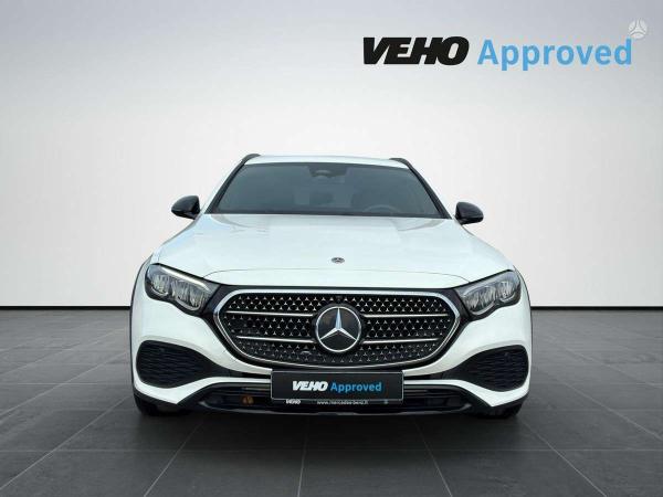 Белый Мерседес E 220 2025 в Каунас, объемом двигателя 1.99 л и пробегом 98 тыс. км за 56900 €, фото 8 на AUTOMOTO.COM.LV