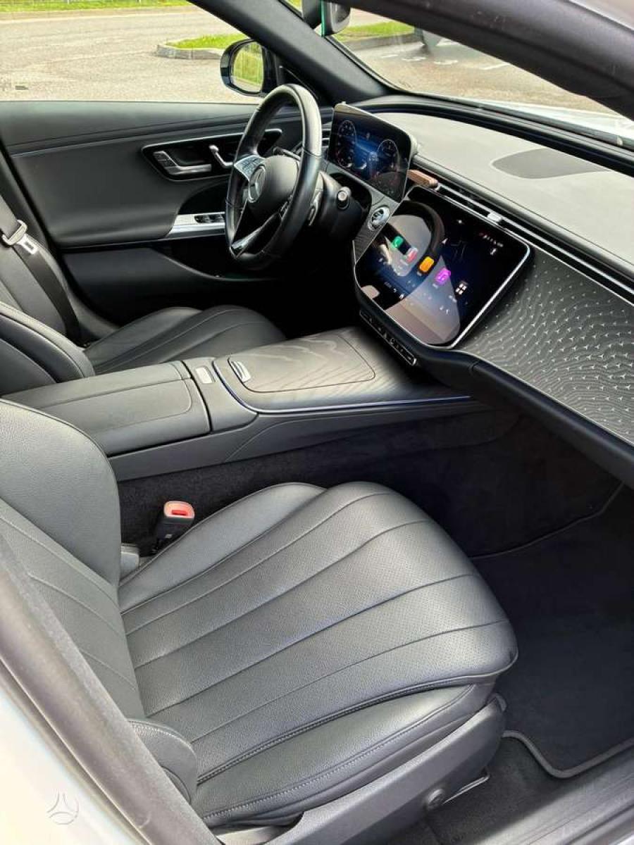 Белый Мерседес E 220 2025 в Каунас, объемом двигателя 1.99 л и пробегом 98 тыс. км за 56900 €, фото 16 на AUTOMOTO.COM.LV