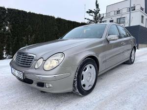 Yellow Mercedes-Benz E 220 2004 in Marijampole, with an engine capacity of 2.15 L and mileage of 273 thousand km for 2800 €, photo  on AUTOMOTO.COM.LV