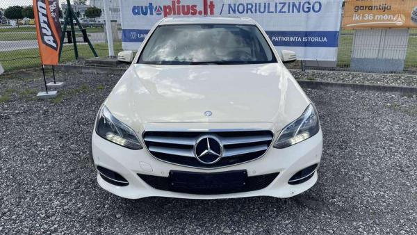 Yellow Mercedes-Benz E 220 2015 in Marijampole, with an engine capacity of 2.14 L and mileage of 516 thousand km for 7390 €, photo 6 on AUTOMOTO.COM.LV
