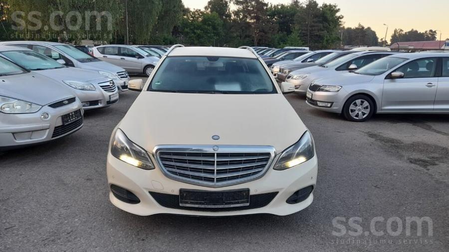 Dzeltens Mercedes-Benz E 220 2014 Rīga, ar dzinēja tilpumu 2.20 L un nobraukumu 0 tūkst. km par 5500 €, foto 1 vietnē AUTOMOTO.COM.LV