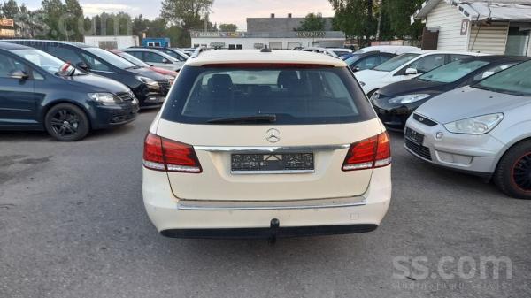 Dzeltens Mercedes-Benz E 220 2014 Rīga, ar dzinēja tilpumu 2.20 L un nobraukumu 0 tūkst. km par 5500 €, foto 10 vietnē AUTOMOTO.COM.LV
