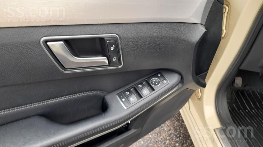 Dzeltens Mercedes-Benz E 220 2014 Rīga, ar dzinēja tilpumu 2.20 L un nobraukumu 0 tūkst. km par 5500 €, foto 27 vietnē AUTOMOTO.COM.LV