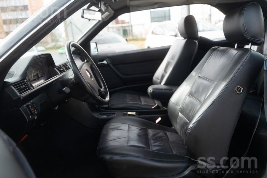 Black Mercedes-Benz e-230 1988 in Liepaja, with an engine capacity of 2.30 L and mileage of 386 thousand km for 7200 €, photo 18 on AUTOMOTO.COM.LV