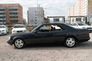 Melns Mercedes-Benz e-230 1988 Liepāja, ar dzinēja tilpumu 2.30 L un nobraukumu 386 tūkst. km par 6900 €, foto 10 vietnē AUTOMOTO.COM.LV