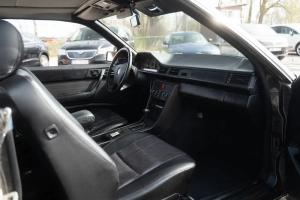 Melns Mercedes-Benz e-230 1988 Liepāja, ar dzinēja tilpumu 2.30 L un nobraukumu 386 tūkst. km par 7200 €, foto 21 vietnē AUTOMOTO.COM.LV