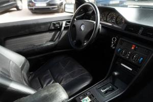 Melns Mercedes-Benz e-230 1988 Liepāja, ar dzinēja tilpumu 2.30 L un nobraukumu 386 tūkst. km par 7200 €, foto 23 vietnē AUTOMOTO.COM.LV