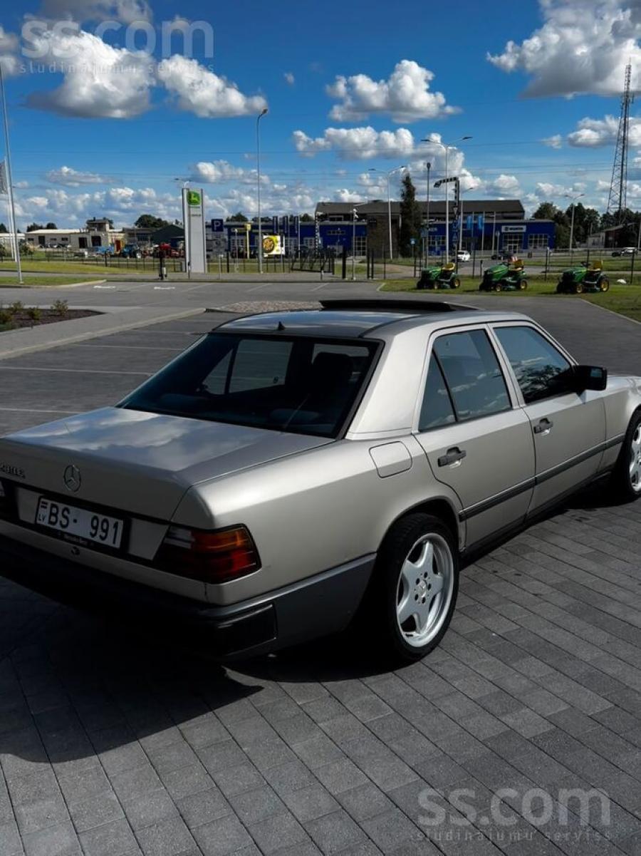 Brūns Mercedes-Benz e-230 1986 Saldus, ar dzinēja tilpumu 2.30 L un nobraukumu 267 tūkst. km par 3100 €, foto 6 vietnē AUTOMOTO.COM.LV