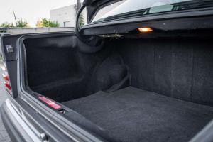 Pelēks Mercedes-Benz e-230 1991 Viļņa, ar dzinēja tilpumu 2.30 L un nobraukumu 168 tūkst. km par 7000 €, foto 35 vietnē AUTOMOTO.COM.LV