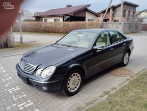 Черный Мерседес E 240 2002 в Клайпеда, объемом двигателя 2.40 л и пробегом 314 тыс. км за 2990 €, фото  на AUTOMOTO.COM.LV