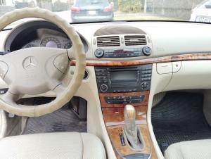 Черный Мерседес E 240 2002 в Клайпеда, объемом двигателя 2.40 л и пробегом 314 тыс. км за 2990 €, фото 13 на AUTOMOTO.COM.LV