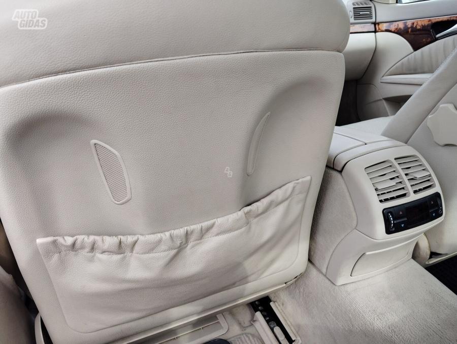 Черный Мерседес E 240 2002 в Клайпеда, объемом двигателя 2.40 л и пробегом 314 тыс. км за 2990 €, фото 17 на AUTOMOTO.COM.LV