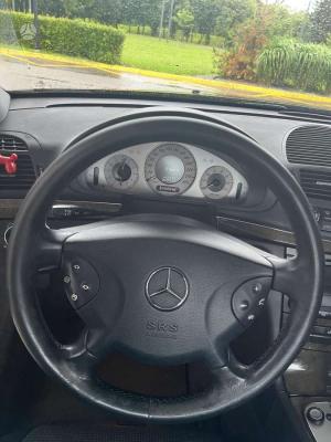 Black Mercedes-Benz E 240 2002 in Kaunas, with an engine capacity of 2.60 L and mileage of 227 thousand km for 4200 €, photo 14 on AUTOMOTO.COM.LV