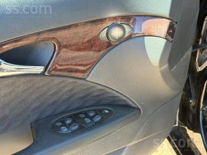 Melns Mercedes-Benz E 240 2004 Rīga, ar dzinēja tilpumu 2.60 L un nobraukumu 330 tūkst. km par 2700 €, foto 12 vietnē AUTOMOTO.COM.LV