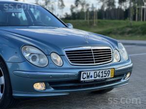 Синий Мерседес E 240 2002 в Валмиера, объемом двигателя 2.60 л и пробегом 0 тыс. км за 3690 €, фото 4 на AUTOMOTO.COM.LV