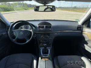 Синий Мерседес E 240 2002 в Валмиера, объемом двигателя 2.60 л и пробегом 0 тыс. км за 3690 €, фото 16 на AUTOMOTO.COM.LV