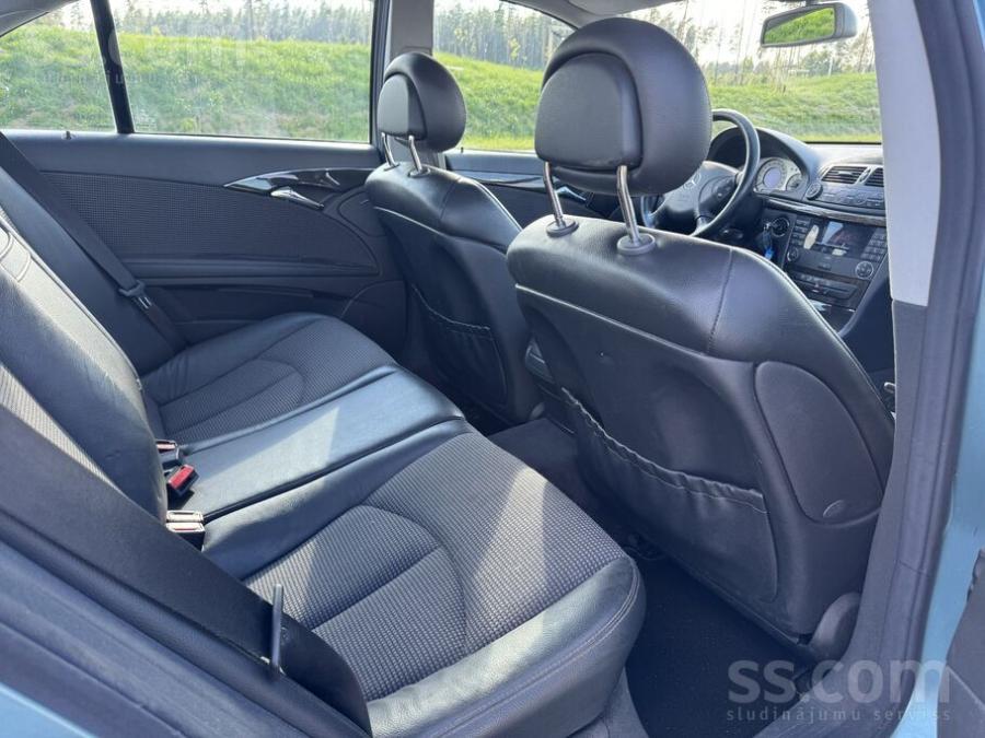 Синий Мерседес E 240 2002 в Валмиера, объемом двигателя 2.60 л и пробегом 0 тыс. км за 3690 €, фото 20 на AUTOMOTO.COM.LV