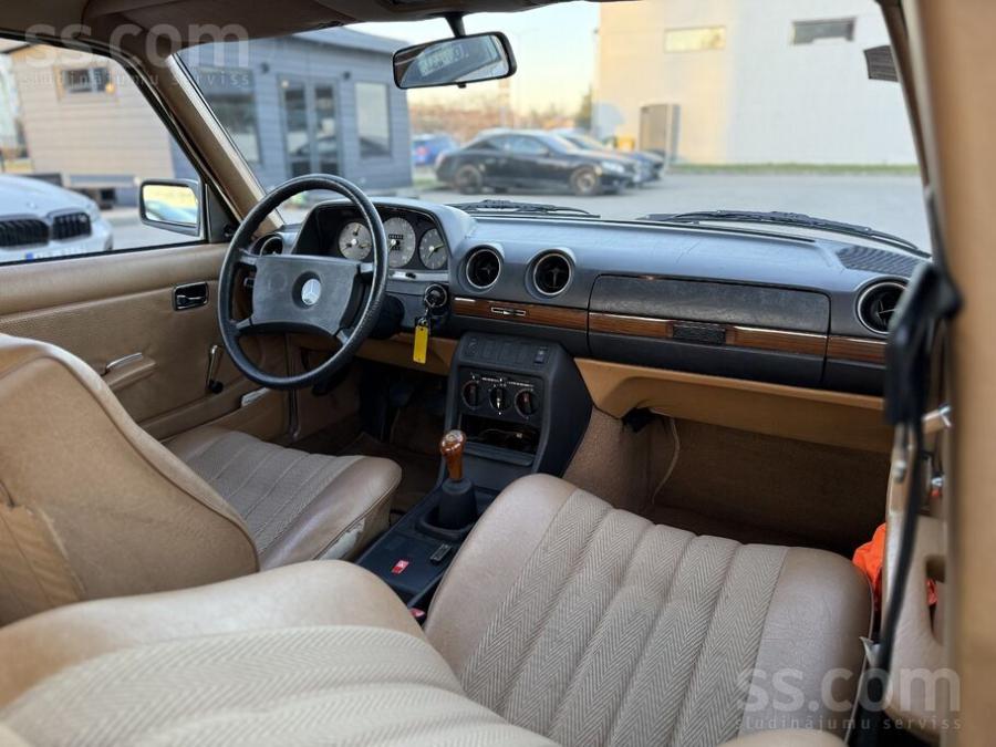 Zaļš Mercedes-Benz E 240 1982 Jelgava, ar dzinēja tilpumu 2.40 L un nobraukumu 0 tūkst. km par 4750 €, foto 11 vietnē AUTOMOTO.COM.LV