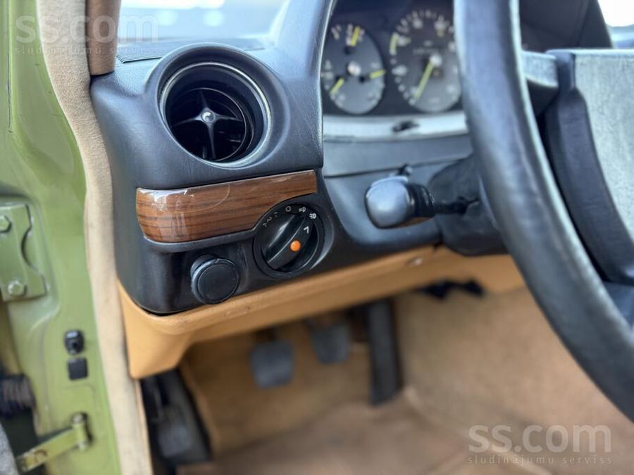 Zaļš Mercedes-Benz E 240 1982 Jelgava, ar dzinēja tilpumu 2.40 L un nobraukumu 0 tūkst. km par 4750 €, foto 15 vietnē AUTOMOTO.COM.LV