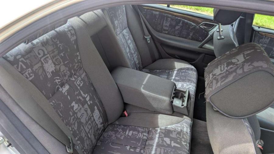 Серый Мерседес E 240 1999 в Клайпеда, объемом двигателя 2.40 л и пробегом 130 тыс. км за 5290 €, фото 22 на AUTOMOTO.COM.LV