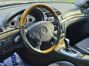 Pelēks Mercedes-Benz E 240 2002 Ariogala, ar dzinēja tilpumu 2.60 L un nobraukumu 232 tūkst. km par 4450 €, foto 8 vietnē AUTOMOTO.COM.LV