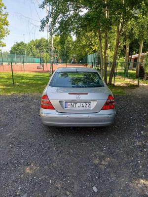 Pelēks Mercedes-Benz E 240 2002 Klaipėda, ar dzinēja tilpumu 2.60 L un nobraukumu 157 tūkst. km par 4200 €, foto 8 vietnē AUTOMOTO.COM.LV