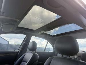 Серый Мерседес E 240 2002 в Вильнюс, объемом двигателя 2.60 л и пробегом 235 тыс. км за 1950 €, фото 11 на AUTOMOTO.COM.LV