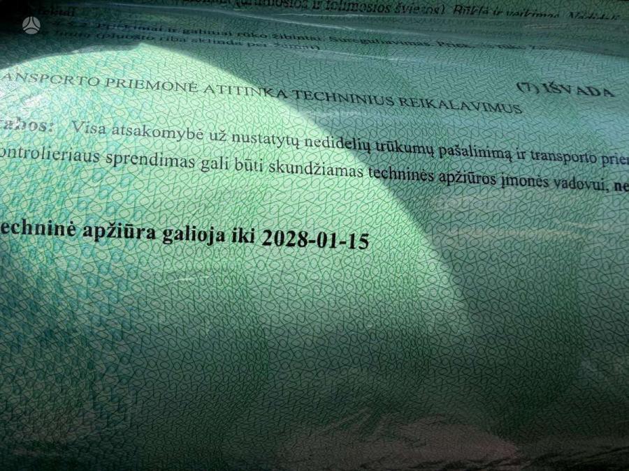 Серый Мерседес E 240 2002 в Вильнюс, объемом двигателя 2.60 л и пробегом 235 тыс. км за 1950 €, фото 15 на AUTOMOTO.COM.LV
