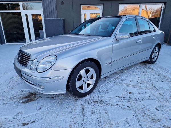 Grey Mercedes-Benz E 240 2003 in Kaunas, with an engine capacity of 2.60 L and mileage of 194 thousand km for 4300 €, photo 1 on AUTOMOTO.COM.LV
