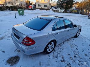 Pelēks Mercedes-Benz E 240 2003 Kauņa, ar dzinēja tilpumu 2.60 L un nobraukumu 194 tūkst. km par 4300 €, foto 8 vietnē AUTOMOTO.COM.LV